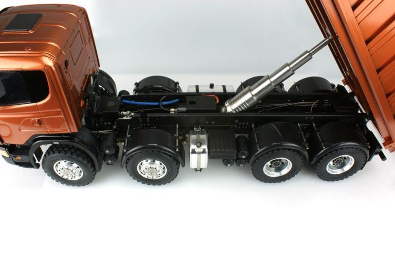 Lesu 1/14 RC Scania 8x8 Tipper Truck